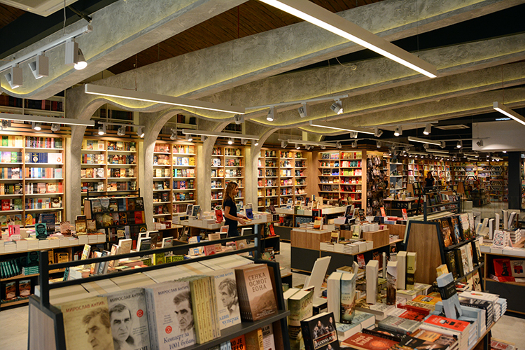 Nova Delfi knjižara u Knez Mihailovoj ulici | Delfi knjižare | Sve ...